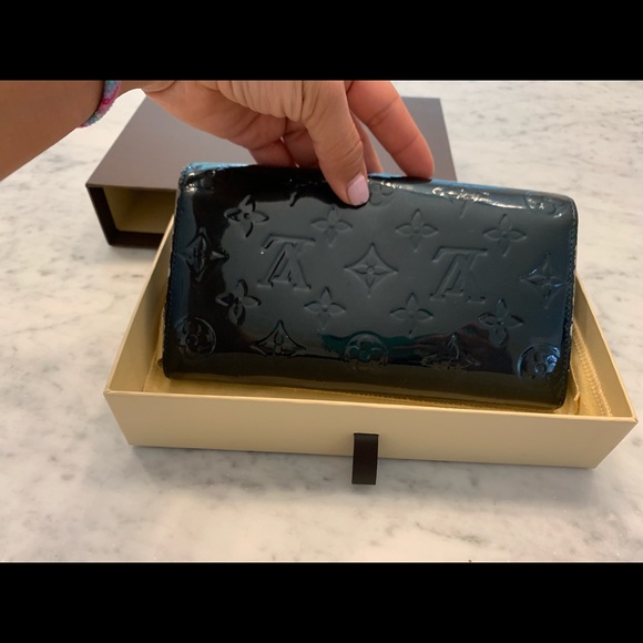 Louis Vuitton | Bags | Authentic Louis Vuitton Wallet | Poshmark